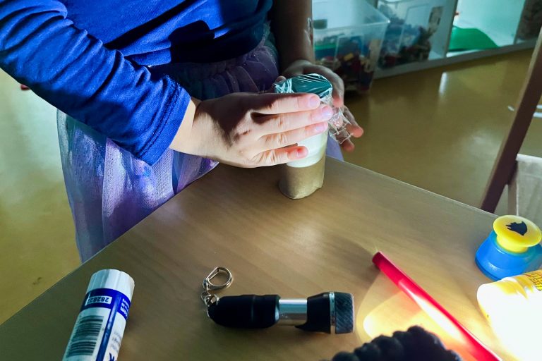 Licht und Schatten – einfache, aber effektvolle Experimente - INA ...