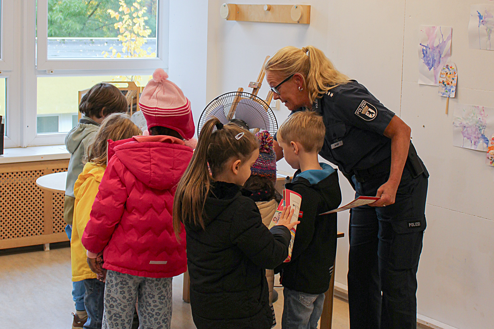 Blaulicht in der Kita Prenzlauer Berg! - INA.KINDER.GARTEN